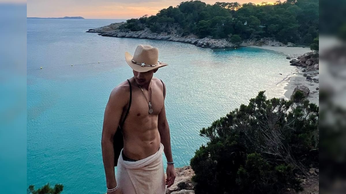 IPL 2024 Gujarat Titans Captain Shubman Gill 6 Pack Abs Photos Goes ...