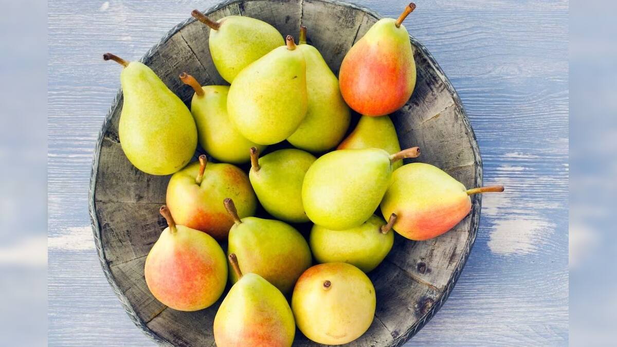 Pears Health Benefit : ব্লাড সুগারের যম নাশপাতি! কমায় ওজন, দূর করে ...