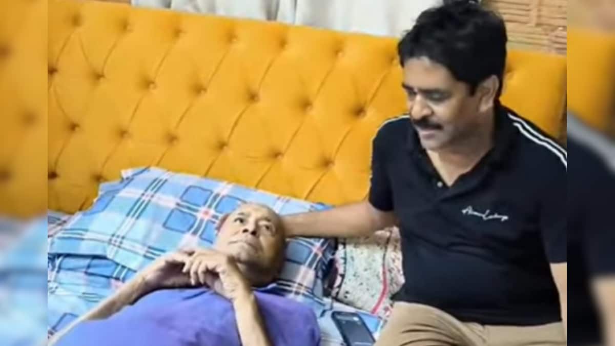 TMC Leader Saokat Molla Meets Rezzak Mollah, অসুস্থ রেজ্জাককে দেখতে গেলেন শওকত মোল্লা, কী কথা হল ...