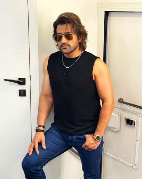 ms dhoni first girlfriend priyanka jha died in an accident, এম এস ধোনির ...