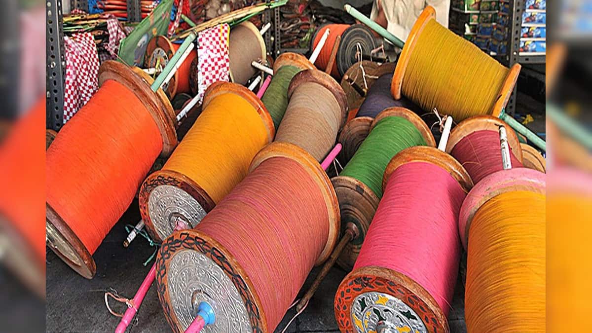 Chinese Manja: ঘুড়ি ওড়ানোর চিনা মাঞ্জা সুতোর জন্য রাস্তায় দুর্ঘটনার ...