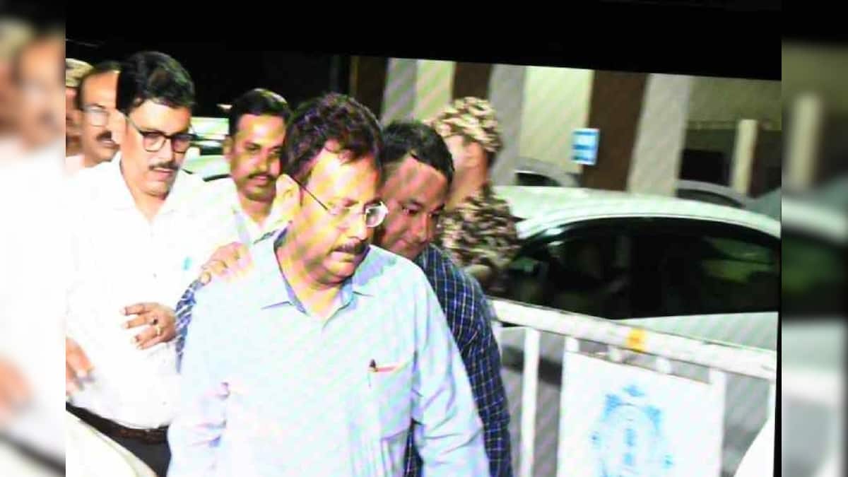 Sandeep Ghosh Arrest: গ্রেফতার সন্দীপ ঘোষ, 'ঘাড় ধরে' সিজিও কমপ্লেক্স ...