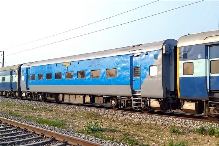 Railway news Train services disrupted after an engine of a train ...