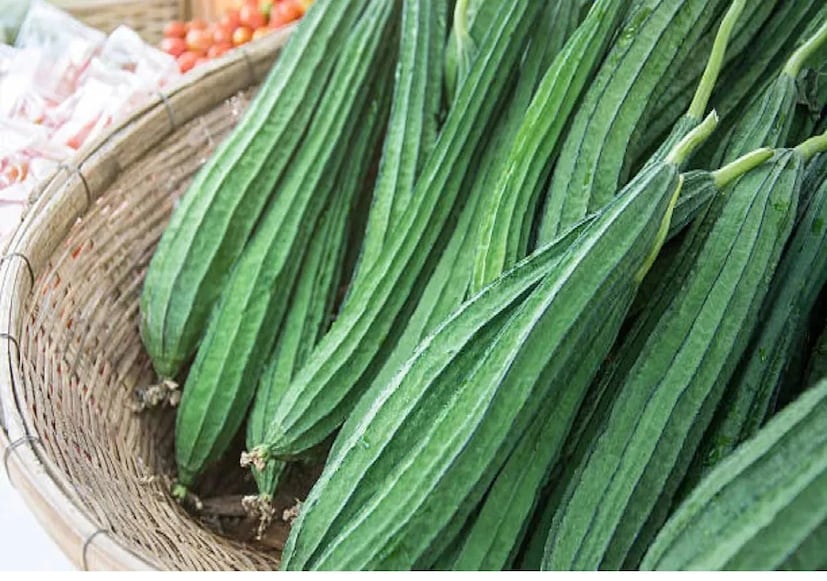 What is the English name of Jhinge Vegetable: ঝিঙের ইংরেজি কী? বলুন তো ...