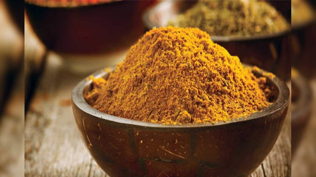 How To Identify Fake Turmeric?: বাজারে বিকোচ্ছে সীসা মেশানো বিষাক্ত ...
