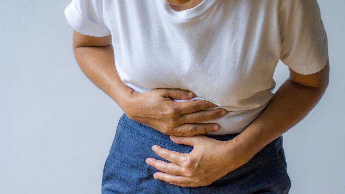 Winter Stomach Pain Relief: রোজের ডায়েটে অবশ্যই রাখুন ৫ ফল, পেট ব্যথা ...