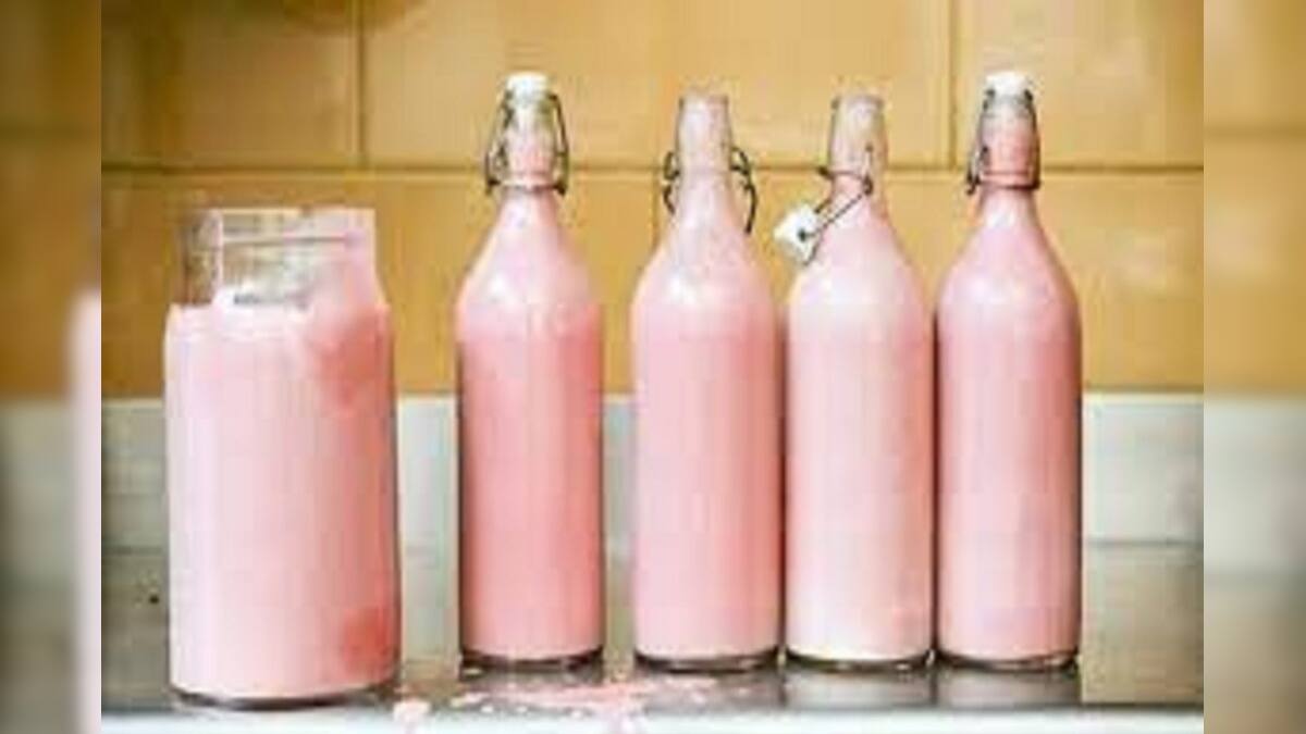 Pink Milk দুধের রং সাদা নয়, গোলাপিও হয়! জানেন কোন প্রাণীর দুধ গোলাপি ...