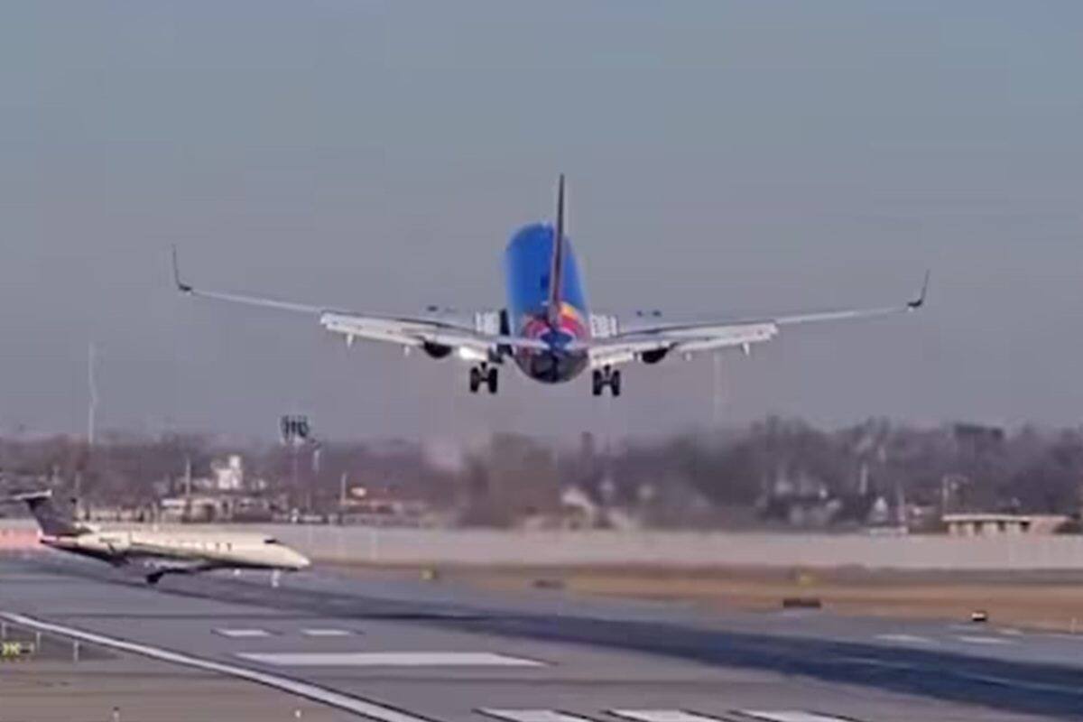 Southwest Airlines Flight Narrowly Avoids Collision With Private Jet ...