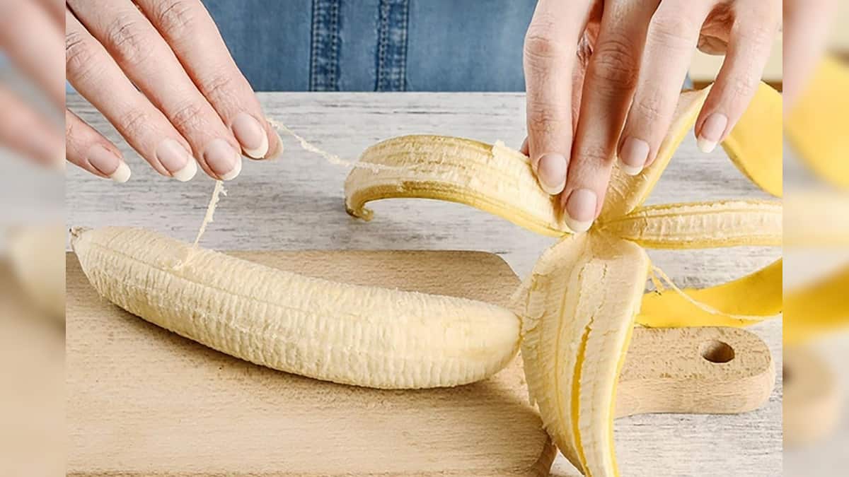 Banana Phloem Bundles: কলার গায়ে লেগে থাকা সুতোর মতো অংশটি খেলে কী হয় ...