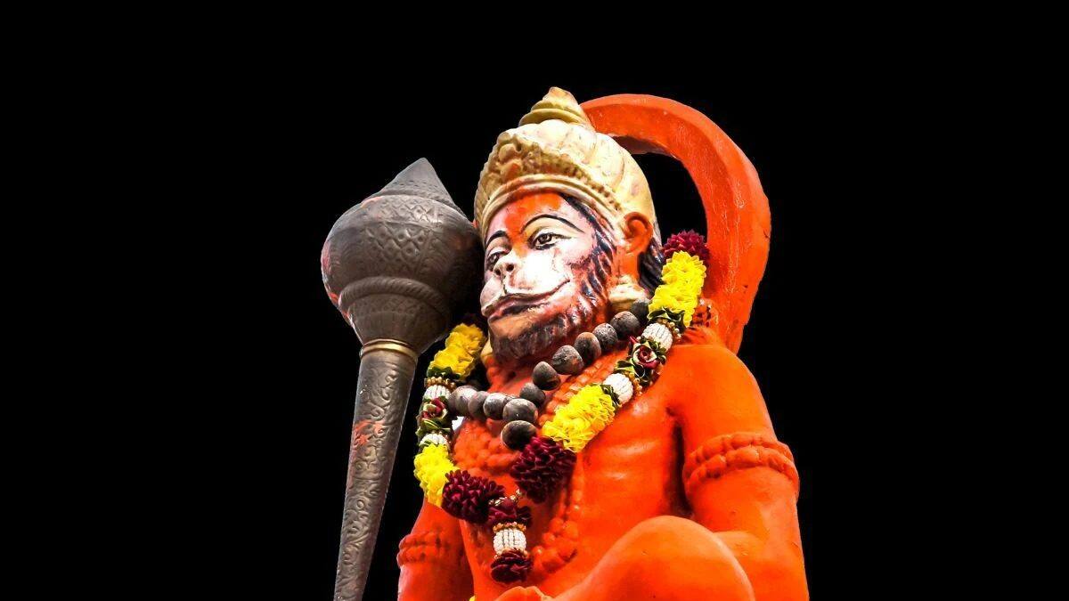 Lord Hanuman Favorite Zodiac Signs: এই চার রাশির জাতকদের বুক দিয়ে আগলে ...