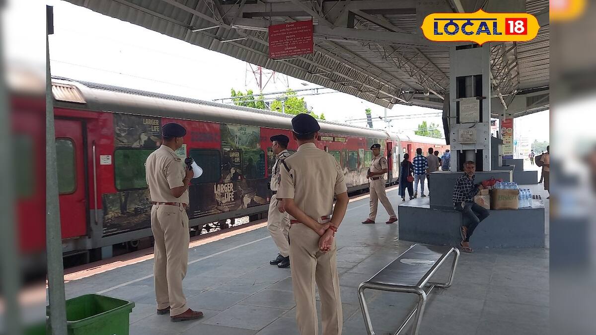 Jalpaiguri News: পহেলগাঁওয়ের ঘটনার জের! এবার বাংলাদেশ সীমান্তে কঠিন পদক্ষেপ নিল রেল | indian ...