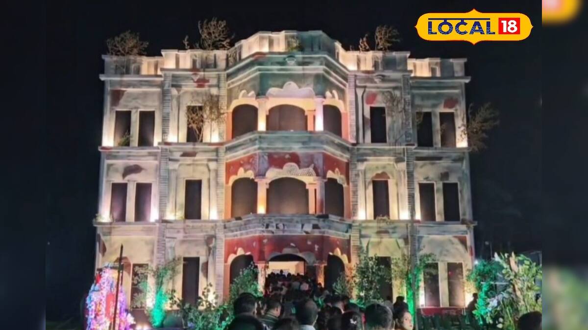 Basirhat Haunted House: বসিরহাটে হানাবাড়ি থিমে দুর্গোৎসব, কঙ্কাল ও ...