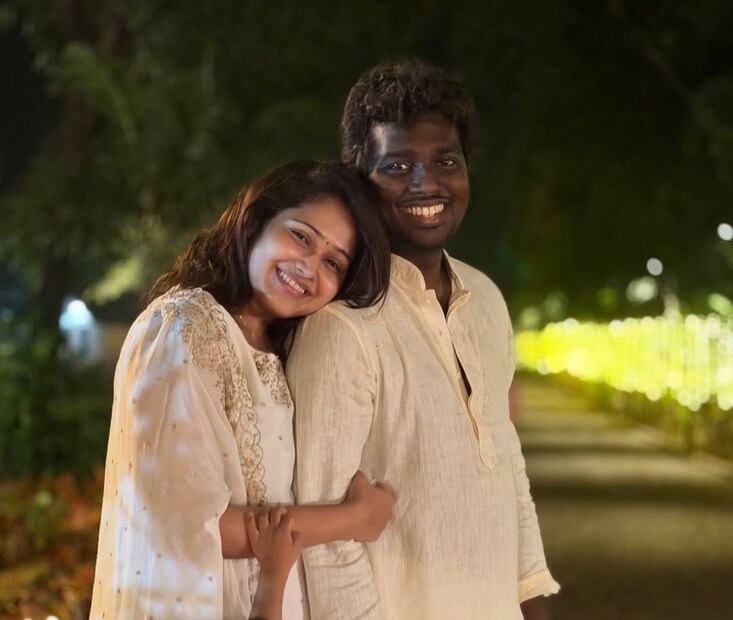 Director Atlee And Priya Mohan Announce Second Pregnancy: শাহরুখ খানকে ...