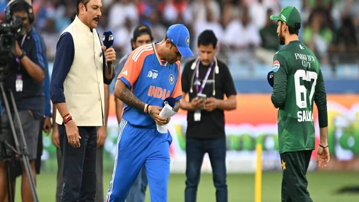 Handshake Between Ind and Pak: হাত মেলাবে ভারত! সূর্যকুমারকে চারদিক ...
