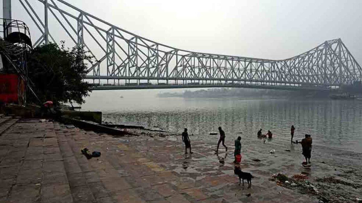 Ahiritola Ghat Drowning: উত্তর কলকাতার আহিরটোলা ঘাটে দোলের সকালে স্নান ...