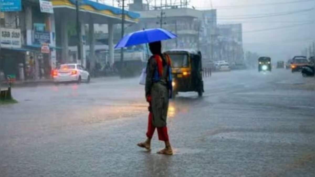Heavy rainfall alert: দক্ষিণবঙ্গের এসব জেলায় টানা সাত দিন বৃষ্টির ...