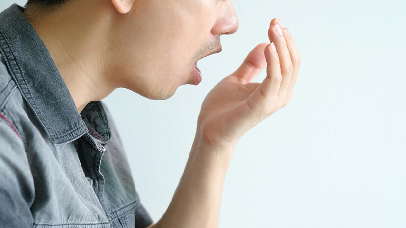 Battle Halitosis: হ্যালিটোসিস- এ আক্রান্ত? কোন ভিটামিনের অভাবে মুখে ...