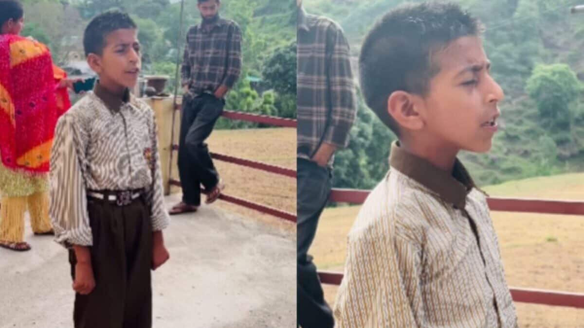 এই ছোট্ট স্কুল পড়ুয়ার গাওয়া ধুরন্ধর-এর ‘জাইয়ে সজনা’ গান ভাইরাল ...