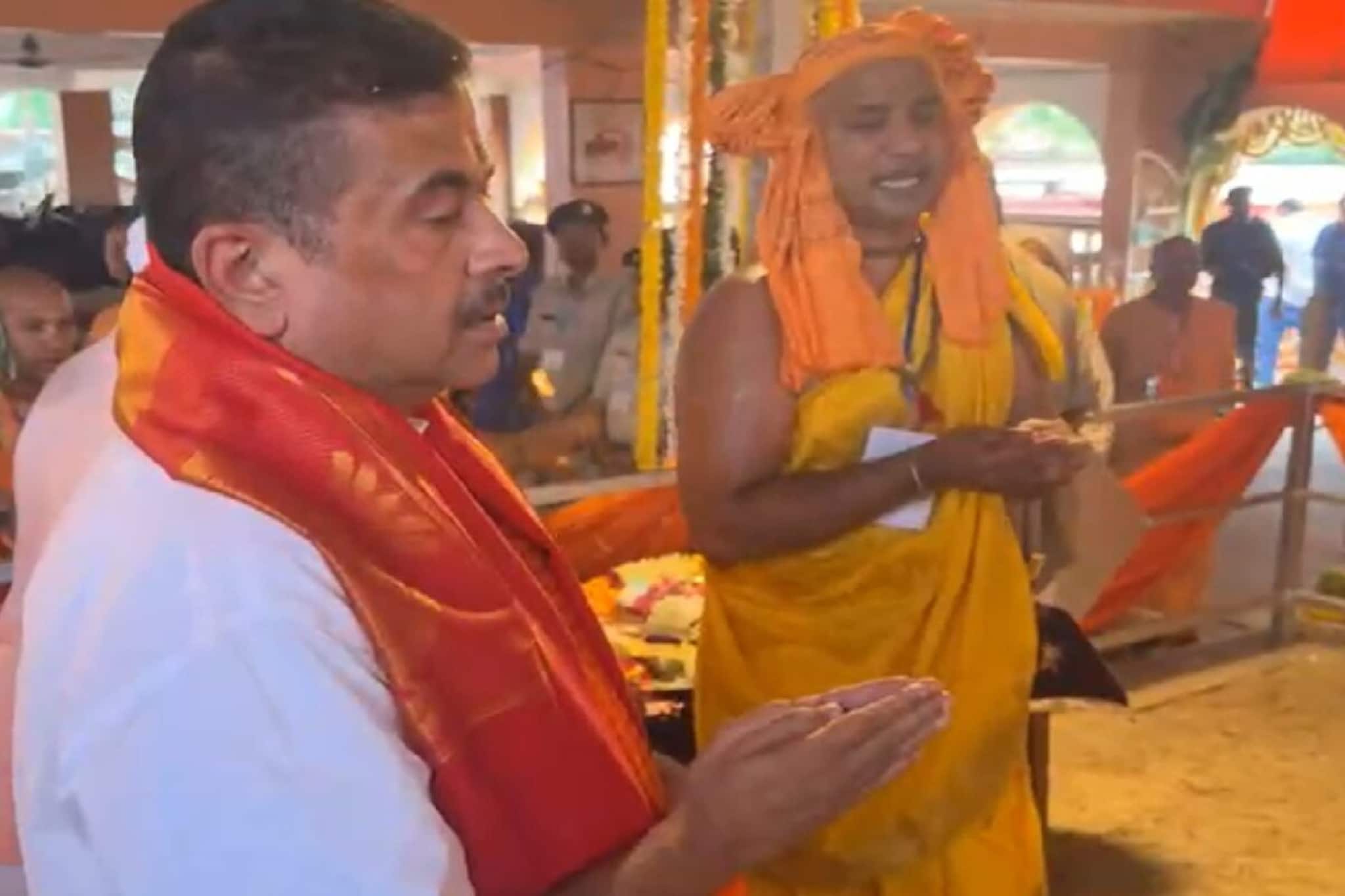 CM Suvendu Adhikari | Mayapur ISKCON এ শুভেন্দু, অংশ নিলেন গোপুজা ...