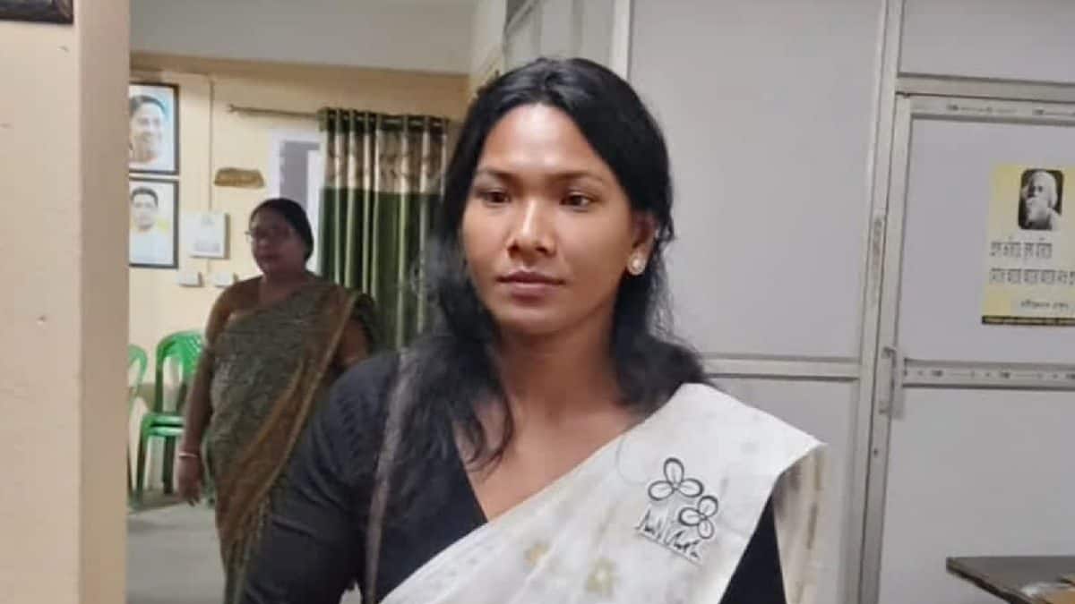 Swapna Barman: 'রাজনীতিতে আসাই ভুল হয়েছে!' ভোটে হারের পর বাড়িতে আগুন ...