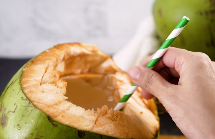Coconut Water: কোন ডাবের জল মিষ্টি হবে, থাকবেও বেশি? বুঝতে এই সহজ ...