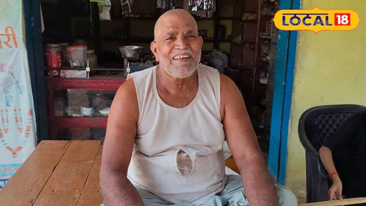 ৭৪ বয়সেও যুবকের মতো শক্তি ! রোজ ২০টা রুটি, ২ লিটার দুধ আর ঘি দিয়ে ...