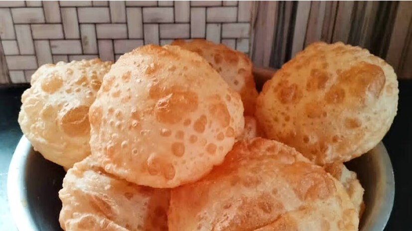 Phulko Luchi Tips: আটার লুচি ফোলে না? ময়ানে মিশিয়ে নিন এক চামচ এই ...