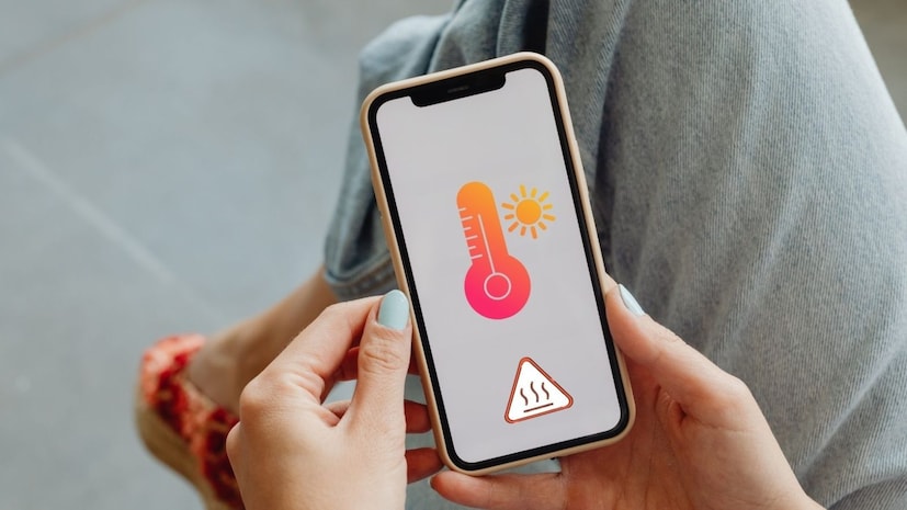 Smartphone Overheating: গরমে স্মার্টফোন ওভারহিট হচ্ছে? এই ৫ কাজ একদম ...