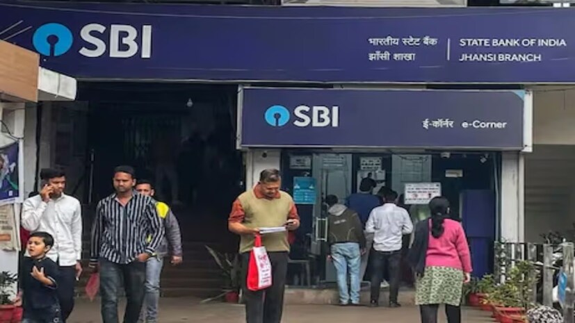 SBI FD Interest Rate: কোন মেয়াদের FD-তে সবচেয়ে বেশি সুদ দিচ্ছে SBI ...