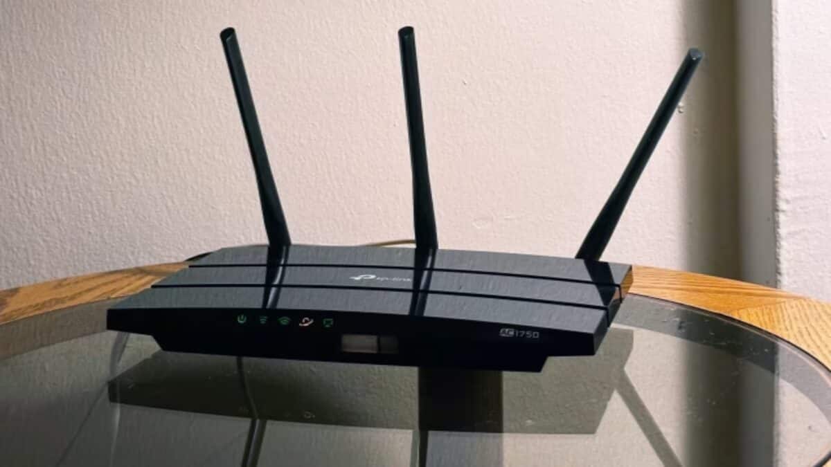 How Often Should You Restart Your WiFi Router: কতদিন পরপর ওয়াই-ফাই ...