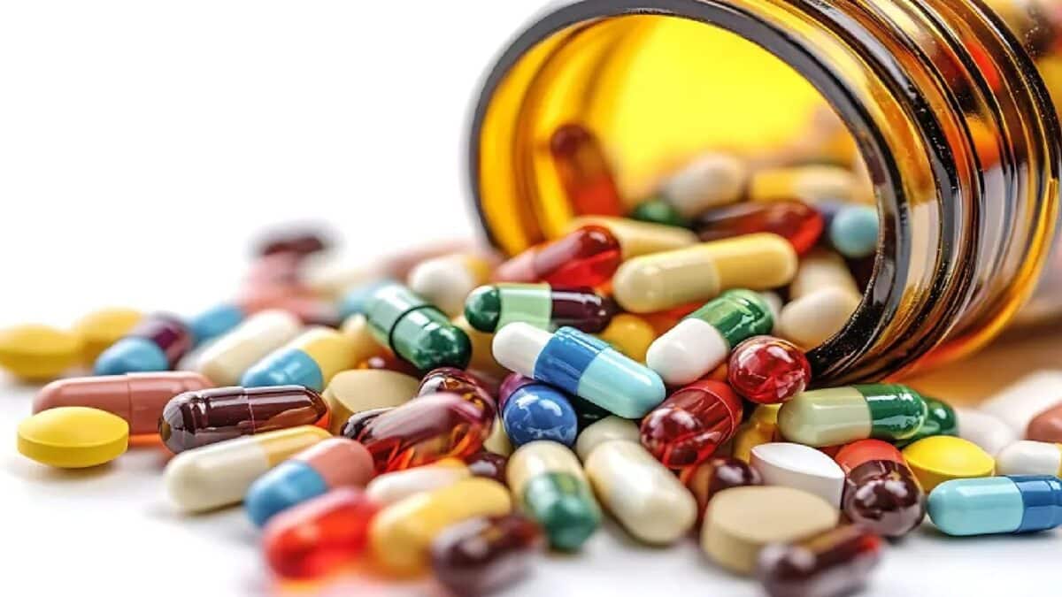 Calcium Supplement Side Effects: হাড়ের সমস্যা মেটাতে ক্যালসিয়ামের ...