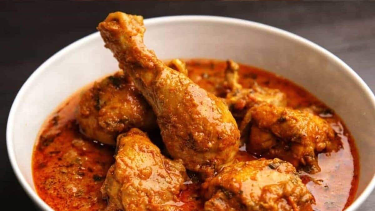 Chicken Cleaning Tips: বাজার থেকে কিনে আনা কাঁচা চিকেন রান্নাঘরের ...