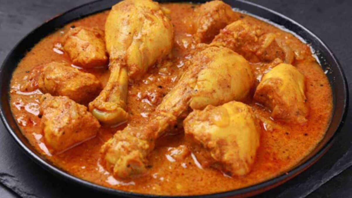 Monsoon Chicken Eating Tips: বর্ষায় ভুলেও খাবেন না চিকেনের এই ‘৫ ...