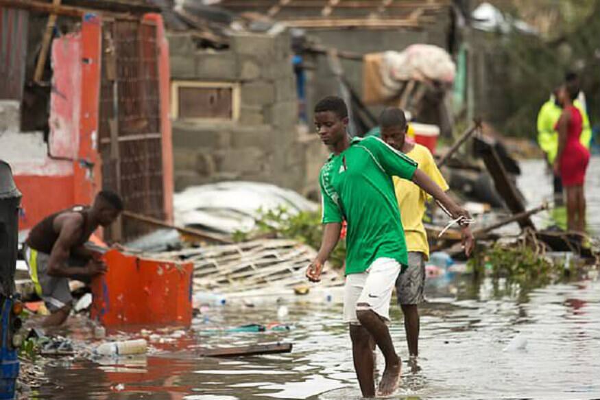 after Cyclone Idai hits three African Country in Photos News18 Gujarati