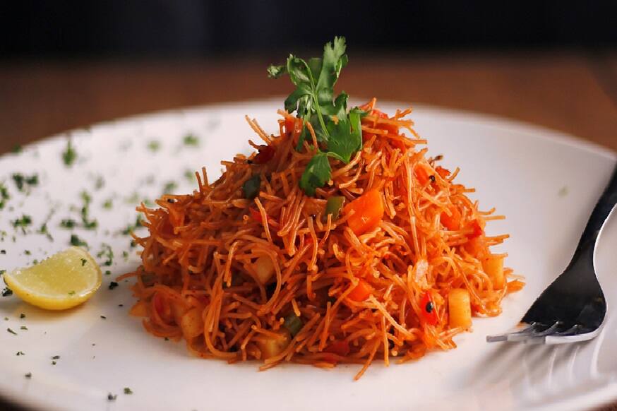 INSTANTLY MAKE TASTY RECIPE LEMON SAVAIYA– News18 Gujarati