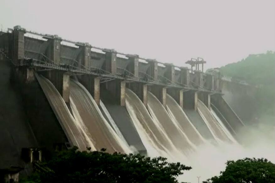 કરજણ ડેમની સપાટી 114.58 મીટર, હાઇઍલર્ટના પગલે 7 દરવાજા ખોલાયા – News18 ...