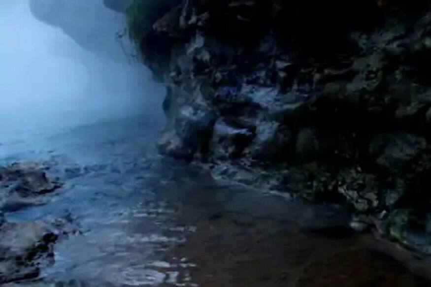 mysterious-boiling-river-in-amazon-forest-in-peru– News18 Hindi