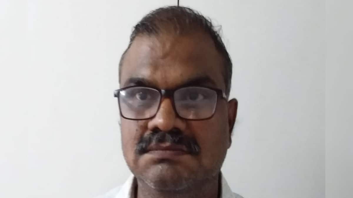 શાળા સંચાલકે મહિલા શિક્ષિકાને જબરજસ્તી ચુંબન કરી ગાલ ઉપર બચકા ભરી લીધા ...