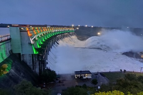 due to heavy rainfall All 20 gates of Indira Sagar Dam in Madhya ...