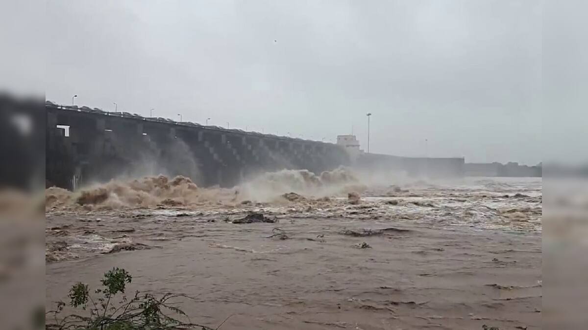 Saurashtra Morbi Monsoon rainfall water logging machhu dam overflow ...