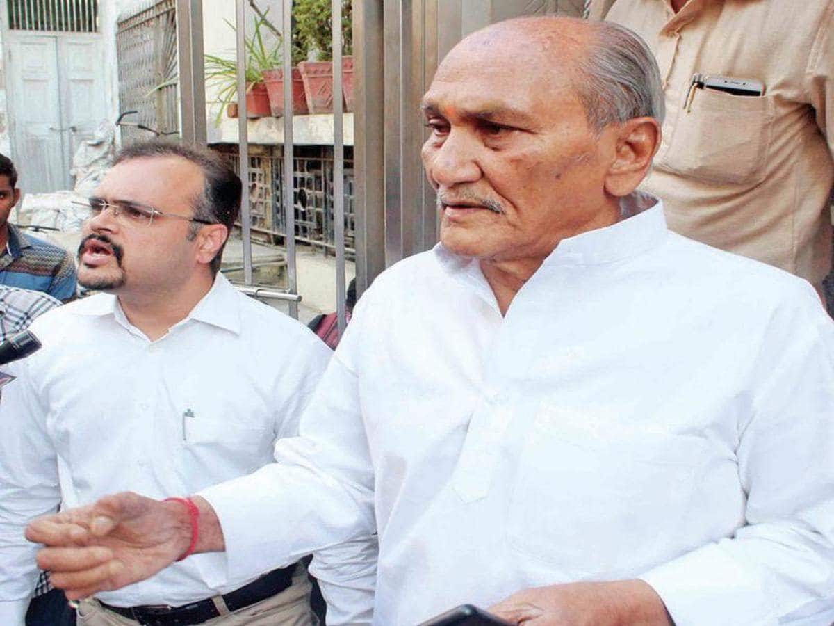 રાજ્યનાં કયા મંત્રીએ આપી આવી સલાહ? 'કોરોનાની રસી નહીં લેનારને મફત અનાજ ...