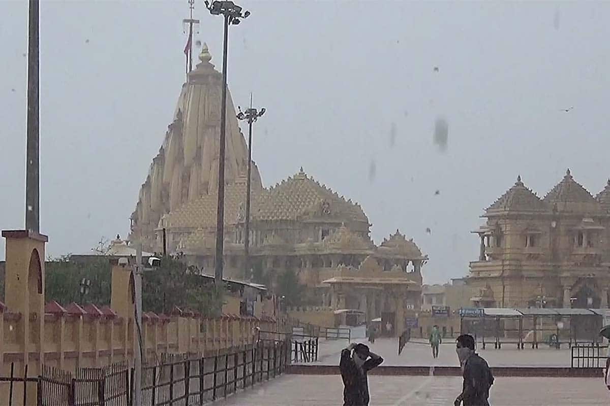 Gujarat Weather Update Heavy rain in Veraval of Gir Somnath district ...