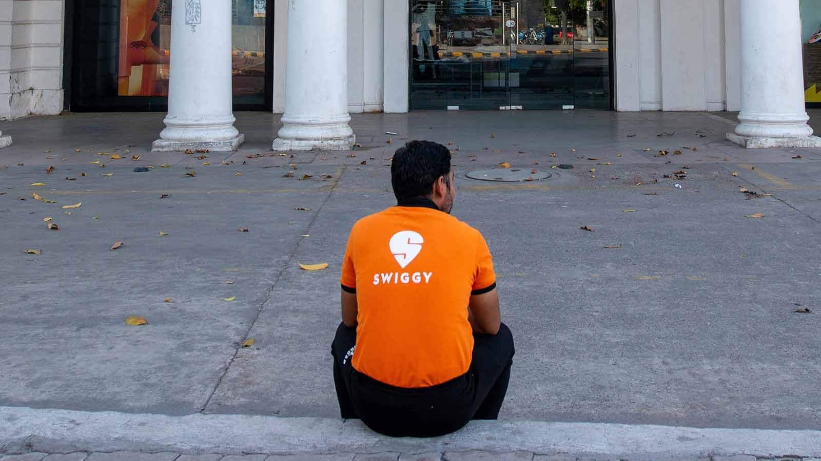 Swiggy report 2021 Biryani become favorite snakes of Indian – News18 ...