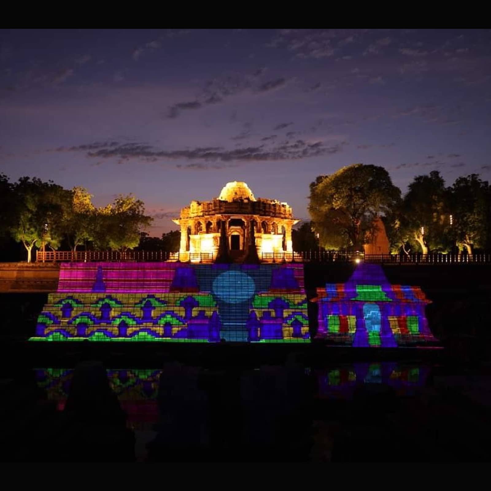 Prime Minister Modi launched light and sound show of Modhera Surya ...