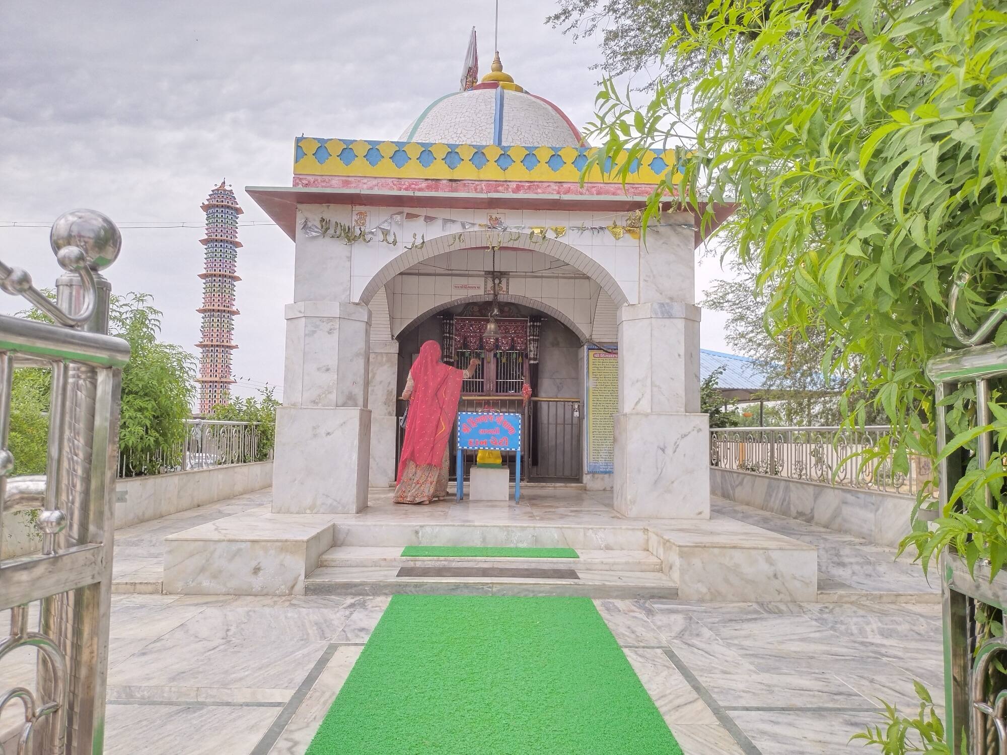 475 years old Hinglaj Mataji Temple Two idols of the same Mataji are ...