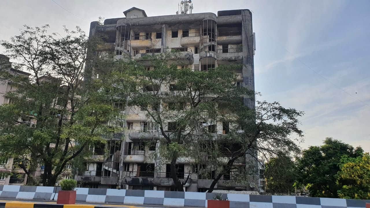 સુરતના પોર્શ વિસ્તારના બિલ્ડીંગમાં ભૂત, બાજુમાંથી પણ નીકળતા ડરે છે લોકો ...