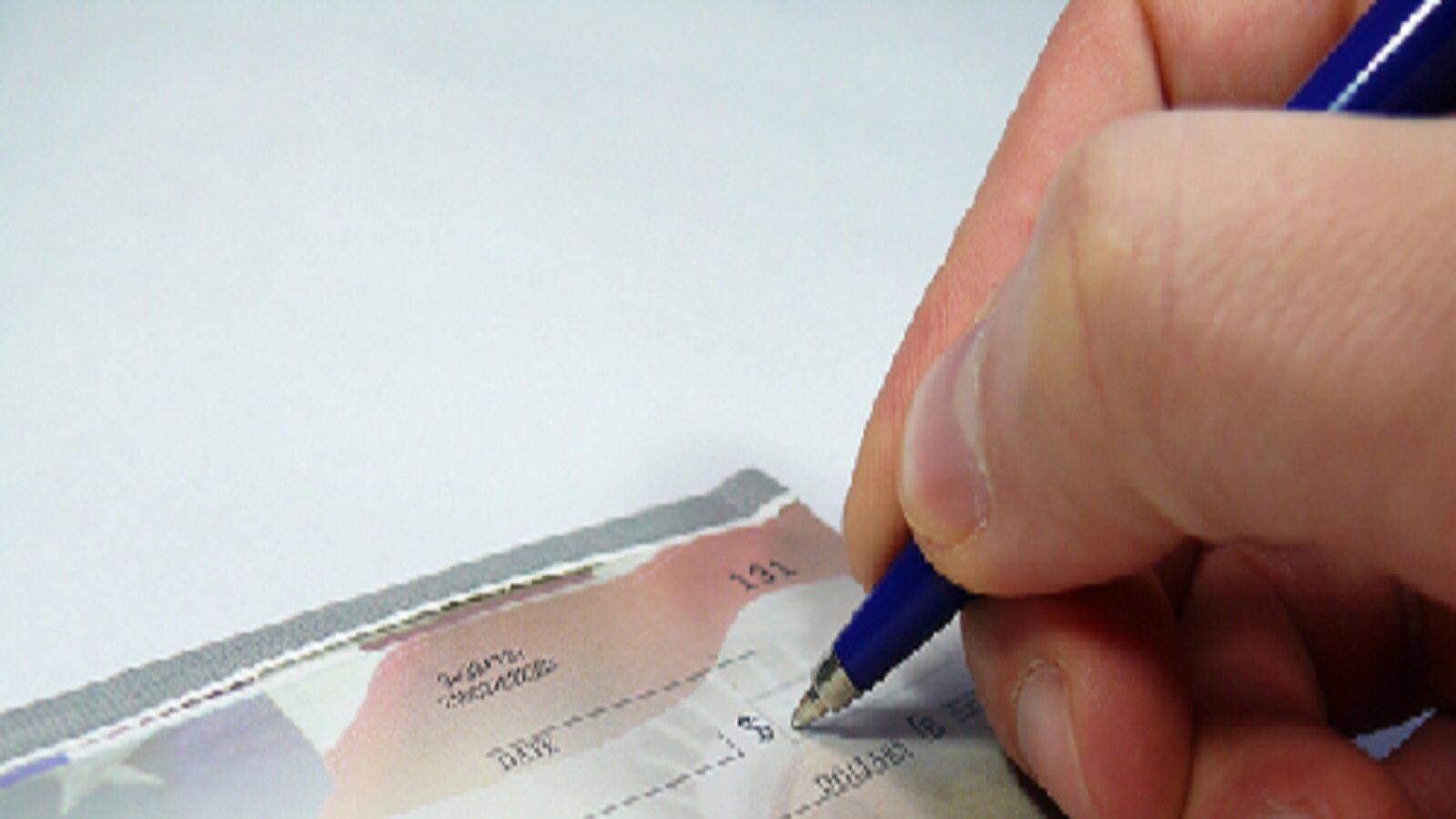 બેરર ચેક શું છે? ક્લિયર થવામાં લાગે છે આટલો સમય, જો અન્ય વ્યક્તિના ...