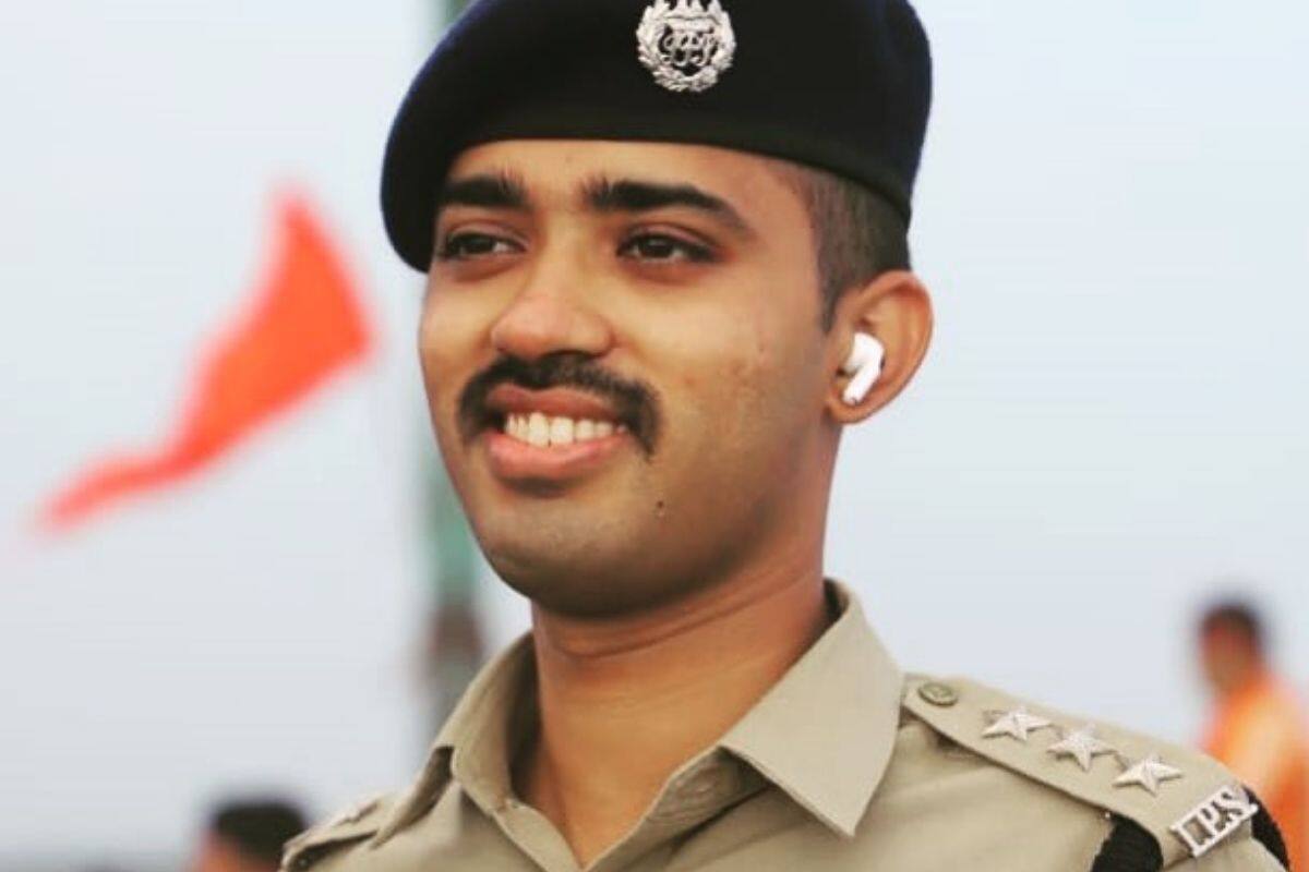 Photo: IPS સાફિન હસનની સફળ ગાથા, માતા પિતાએ આ રીતે ભણાવ્યા – News18 ગુજરાતી