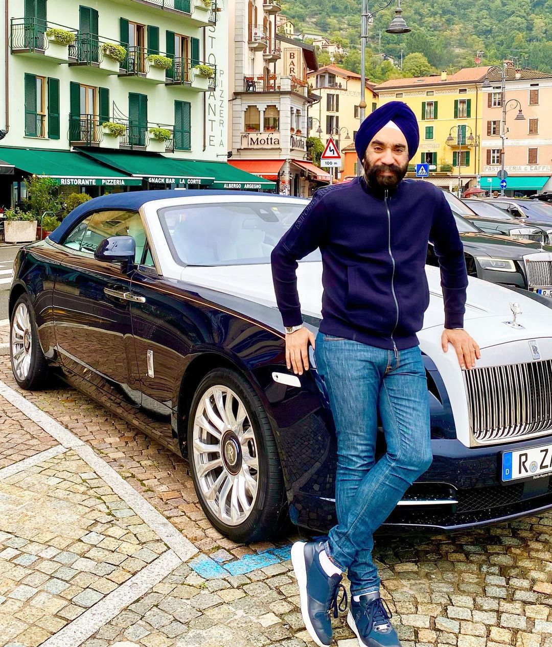 એક સરદાર સબ પર ભારી, પાઘડીને લઈને અપમાન થયું તો એક સાથે 6 રંગની રોલ્સ ...