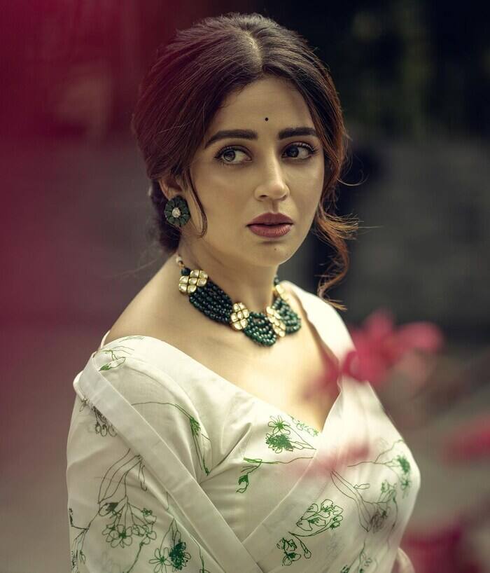 Must watch Actress Neha Pendse latest viral pics - નેહા પેંડસેની આ ...